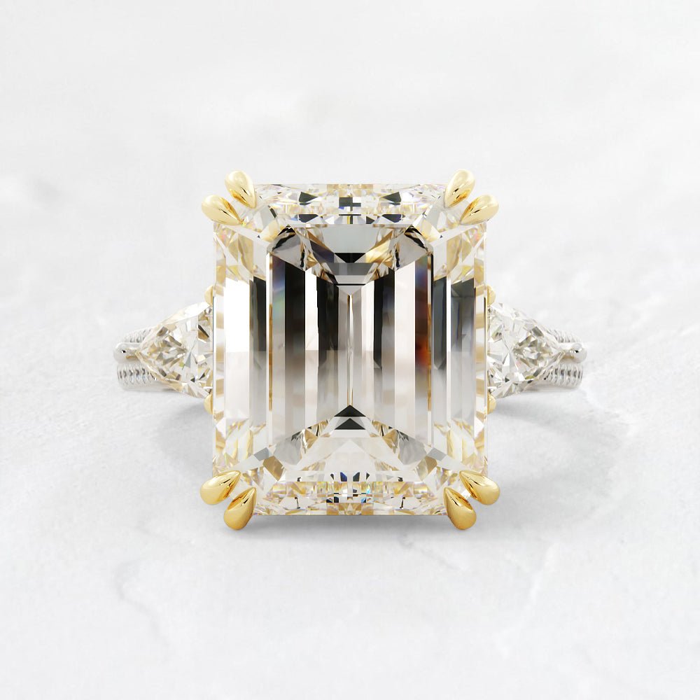 Gemma Emerald and Trillian Cut Diamond Ring | Dallas – Shapiro Diamonds